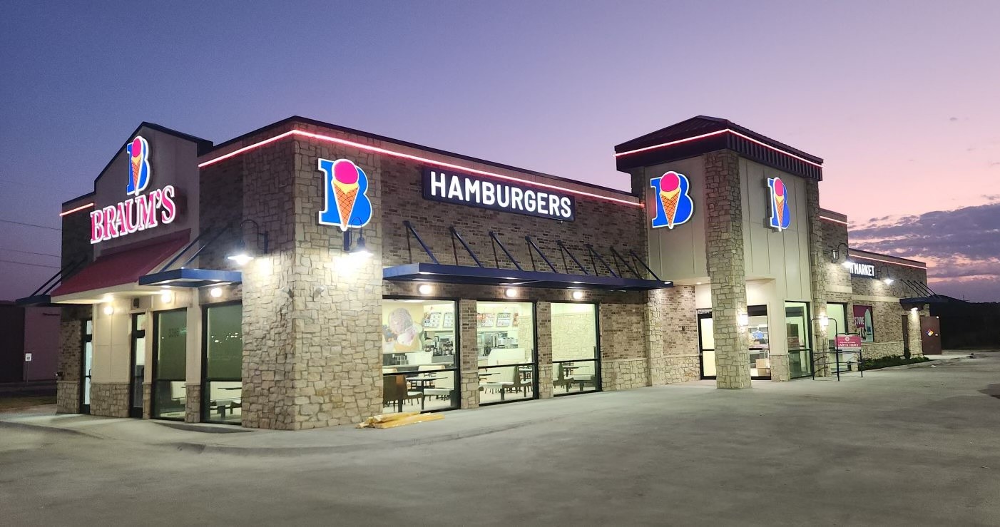 Store #313: 3396 S Muskogee Ave., Tahlequah, OK 74464 | Braum's